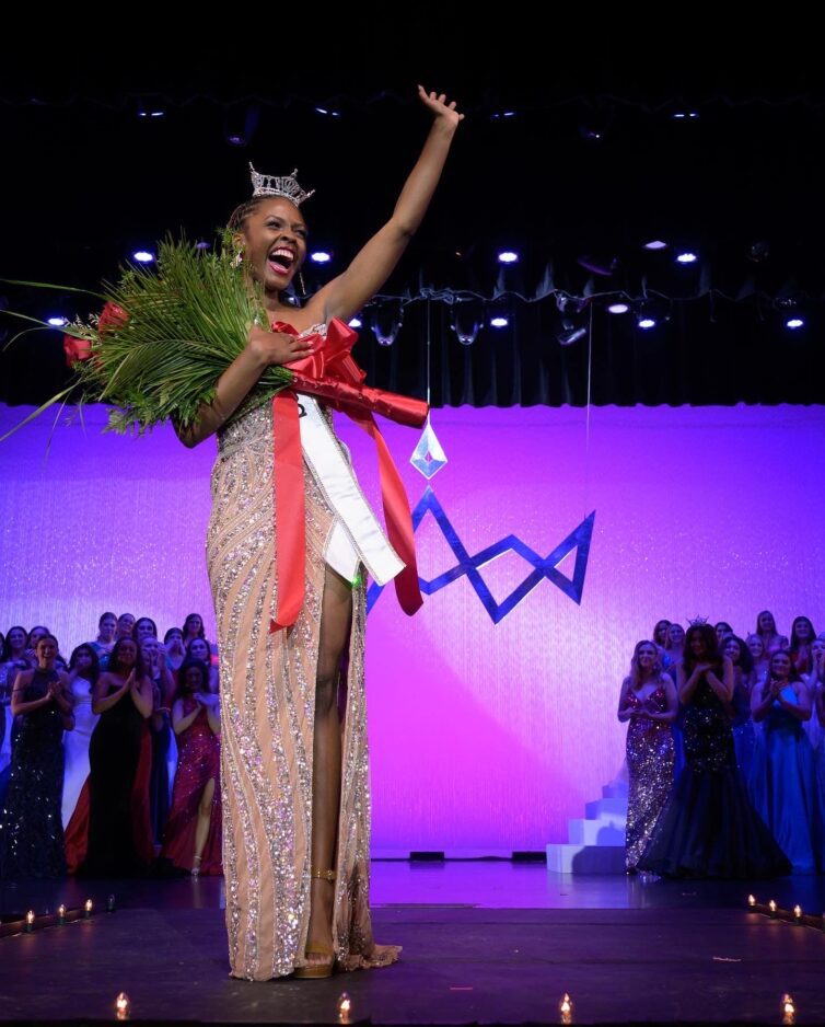 July 5 – Carroll grad Cydney Bridges wins Miss Indiana 2023 and ...